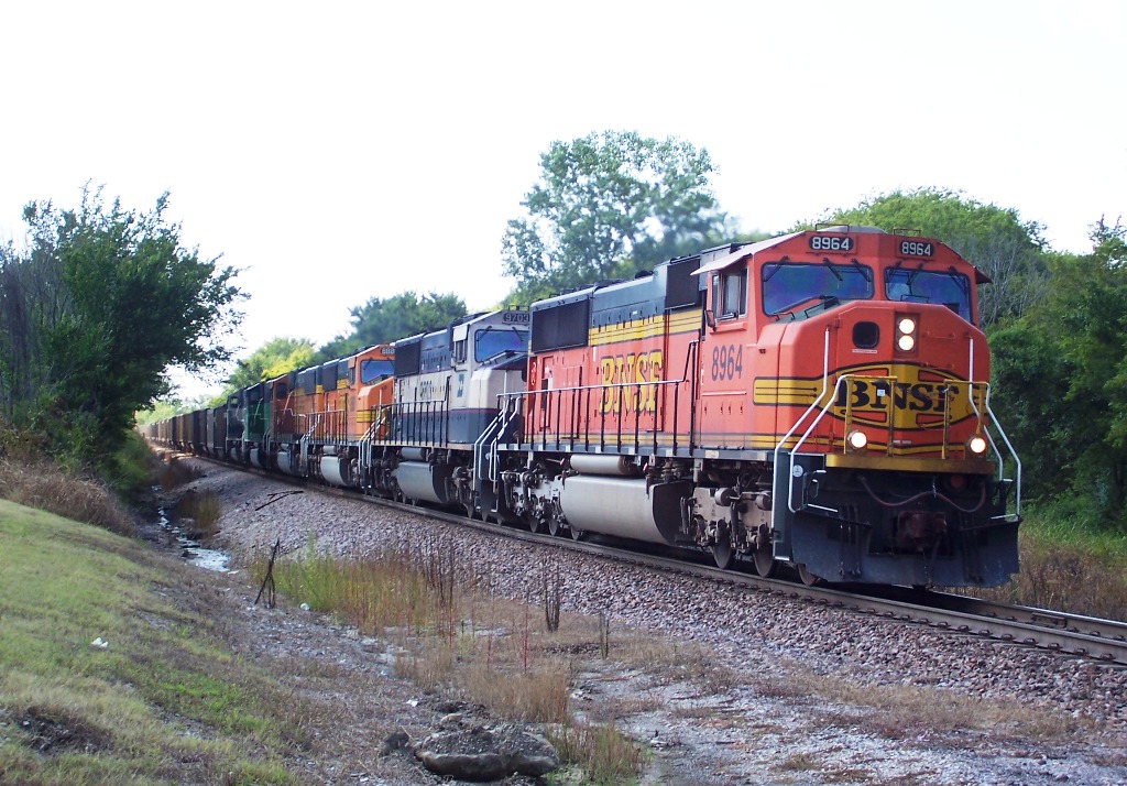 BNSF 8964